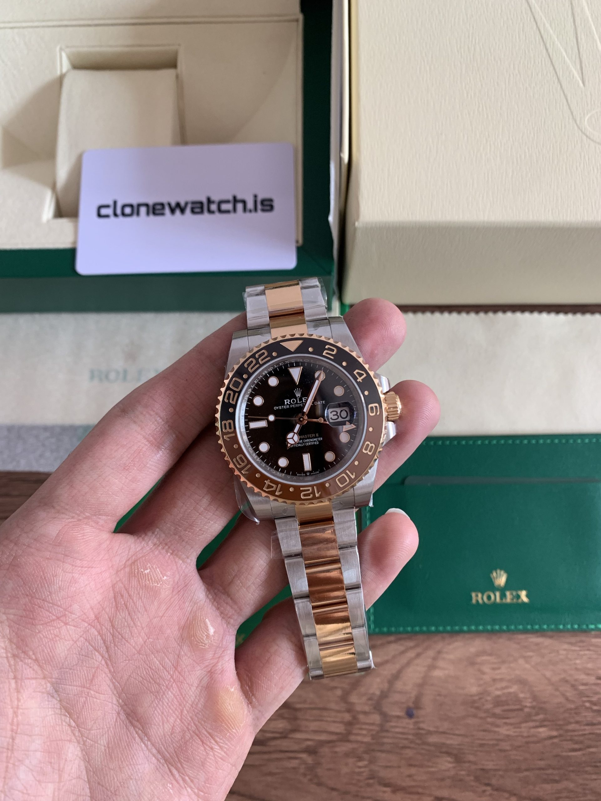 Best Quality Replica Rolex GMT Master II Bi-Metal Rootbeer 126715